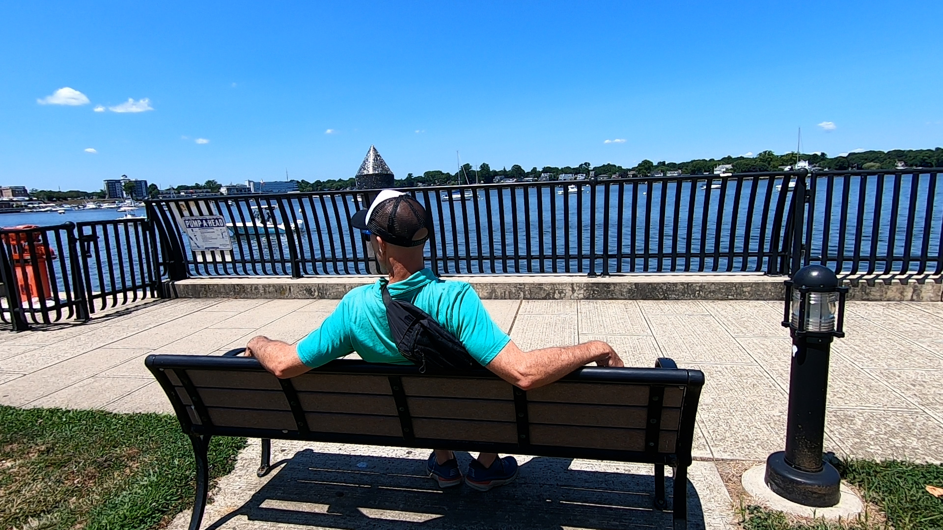 VIDEO: A SEARCH FOR THE BEST BENCH IN RED BANK - Red Bank Green